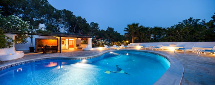 Casa Rodeada De Pinos, Piscina, Cerca Golf Y Playa - Ibiza