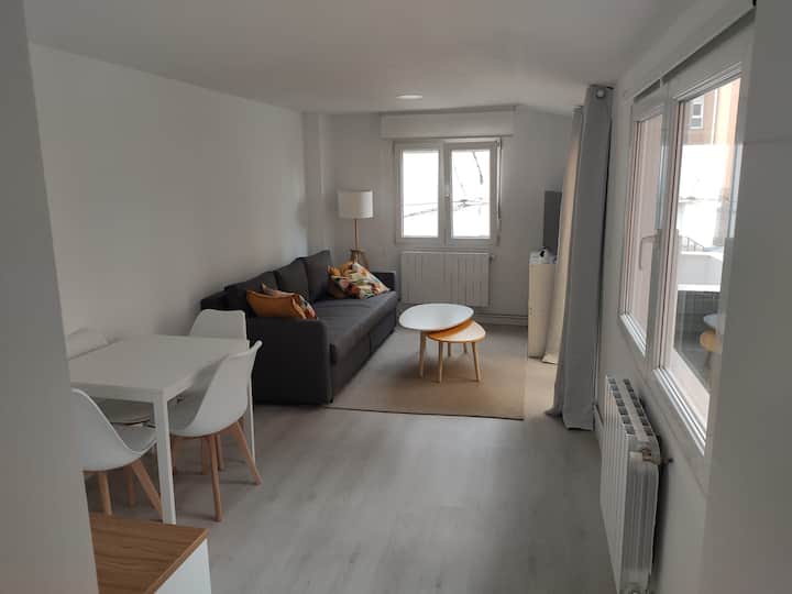Apartamento En Planta Baja Reformado En Santander - Santander