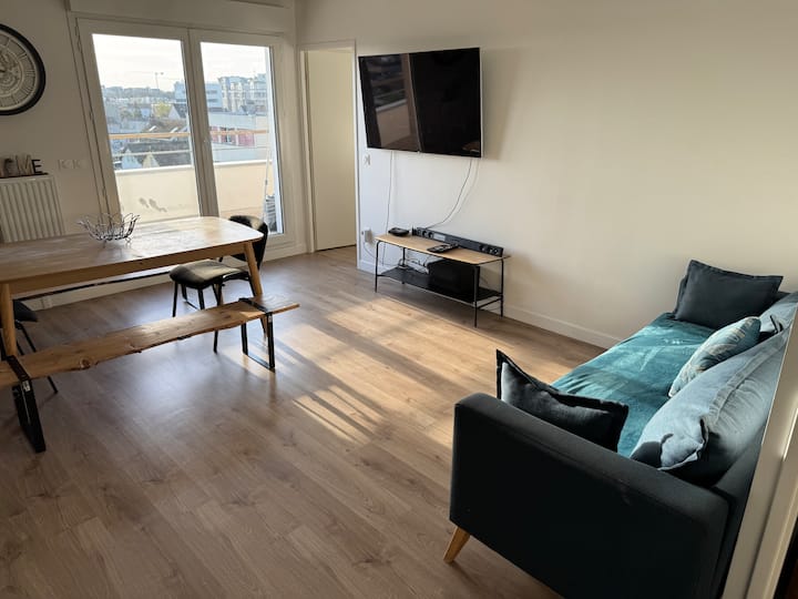 Appartement Spacieux Proche Métro - Noisy-le-Sec