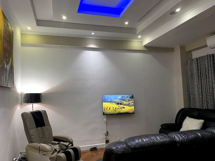 3 Bedroom Apartment-polana
Lar Orar - Maputo