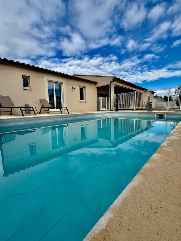 Villa 4ch • Piscine Privée • 8 Pers • Parking - Avignon