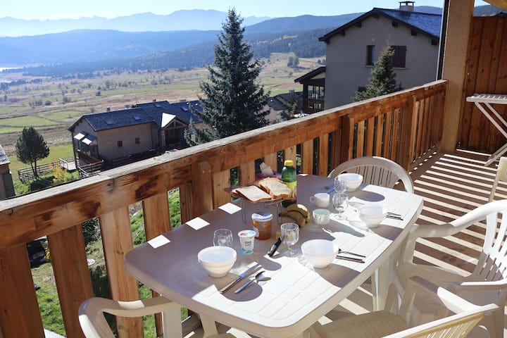 Les Angles : Superbe Appt T3 4/6 Pers Vue Sur Lac - Les Angles