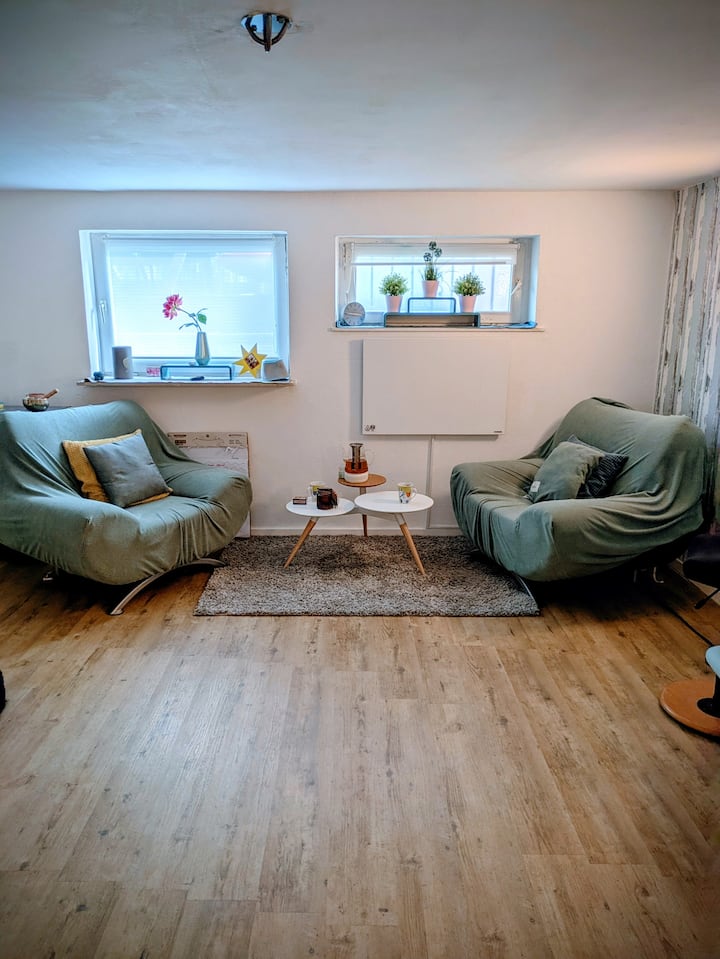 65qm Wohlfühlappartment, 5 Min. Fußweg Vom Bahnhof - Friedrichsdorf