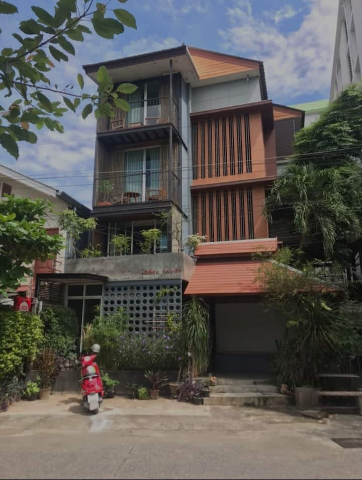 Liner Chiangmai Hotel - Chiang Mai