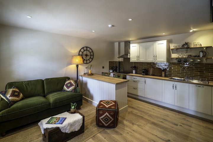 Beautiful Mews House In Central Glastonbury - 글래스턴베리