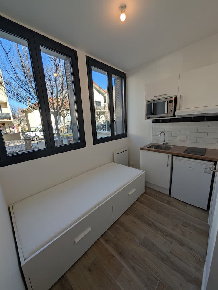 Mini Studio Tout éQuipé – Idéal Pro En Mission - Vitry-sur-Seine