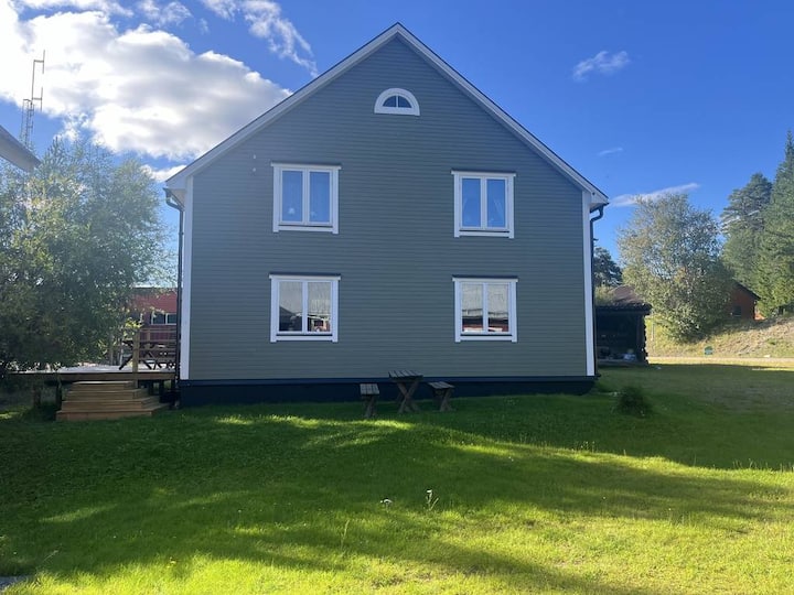 Del Av Hus I Idre Med 2 Lägenheter - ÖVervåningen - Idre