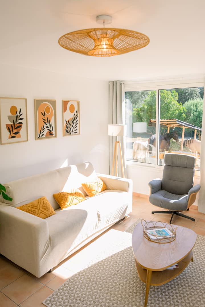 Cosy T2/terrasse/piscine/cadre Nature Dans Nîmes - Nîmes