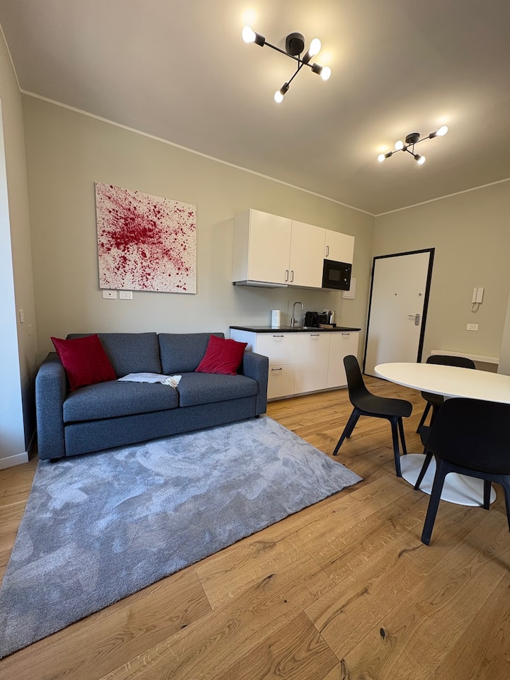 Cucca Home In Milan - Milán