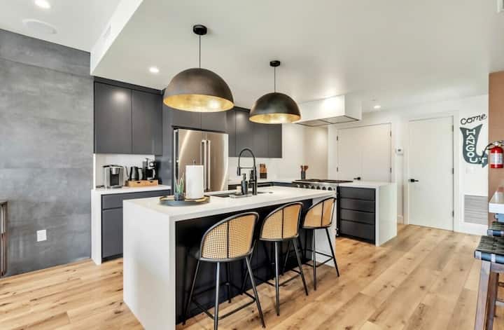 The Star | Rooftop Hot Tub W/ Ocean Views - オーシャンサイド, CA