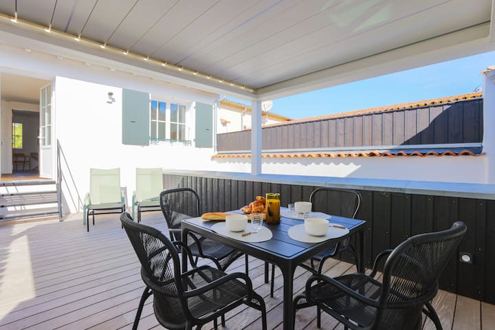 Appartement Atypique à 50 M Du Port Avec Parking - La Flotte