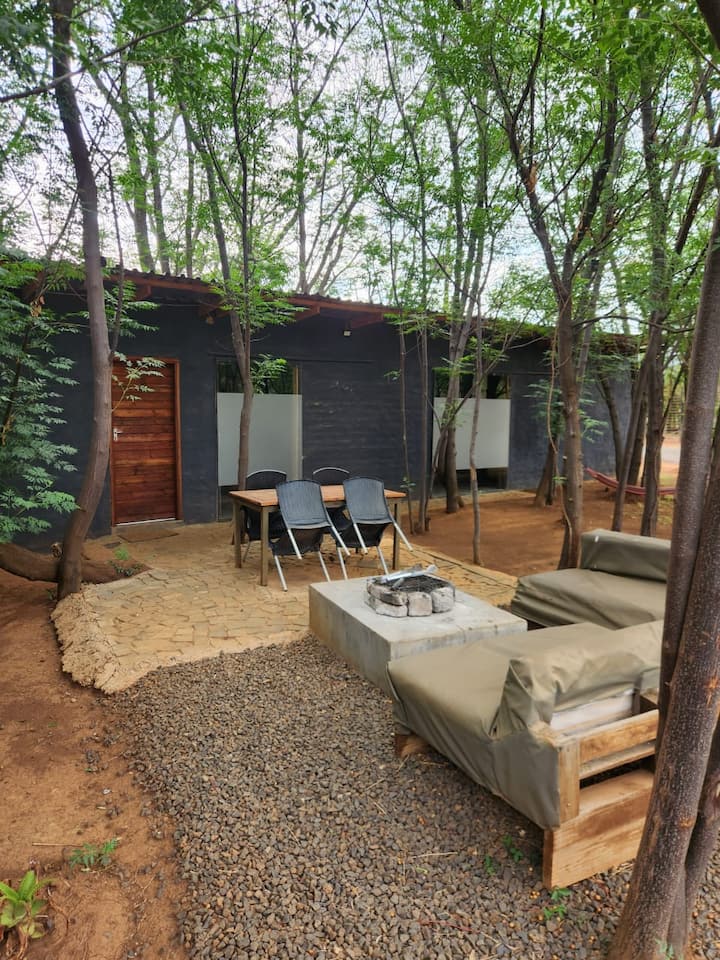 Vulture's View Unit 1 (Farm Stay Self-catering) -