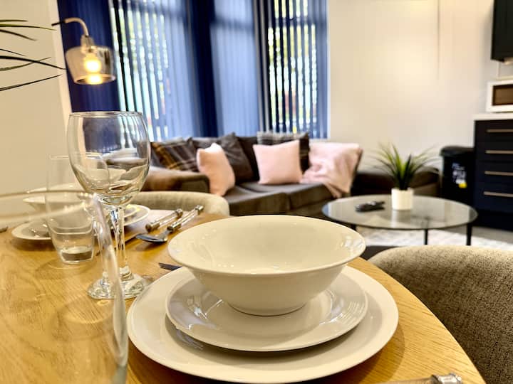 Central Embankment View Apartment 1br - Cardiff