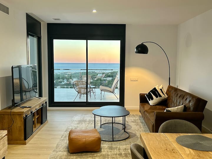 Villa Edelweiss Elegancia Contemporánea - Villanueva y Geltrú