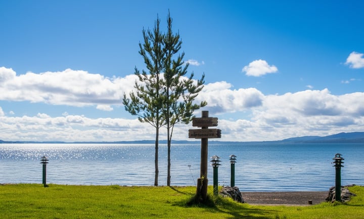 Casa En Pucón Con Acceso A Marina Privada Alicura - Pucon