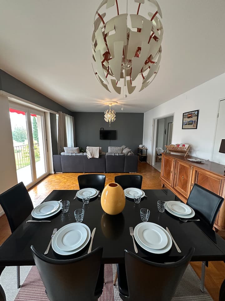 Logement Moderne, Spacieux, Fonctionnel Et Parking - Basel
