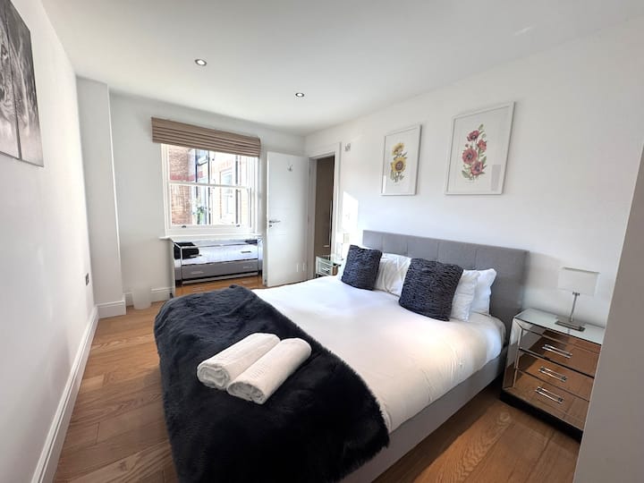 2-bed 2-bath Apartment By Accommodation Windsor - Slough