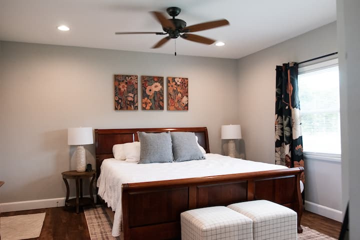 The Cozy Charm House - Abingdon, MD