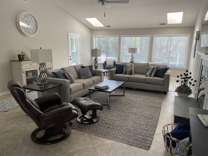 Hampstead Hideaway - Hampstead, NC