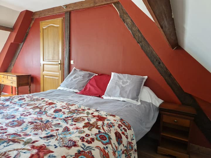 Chambre Rouge éCarlate - Le Mans