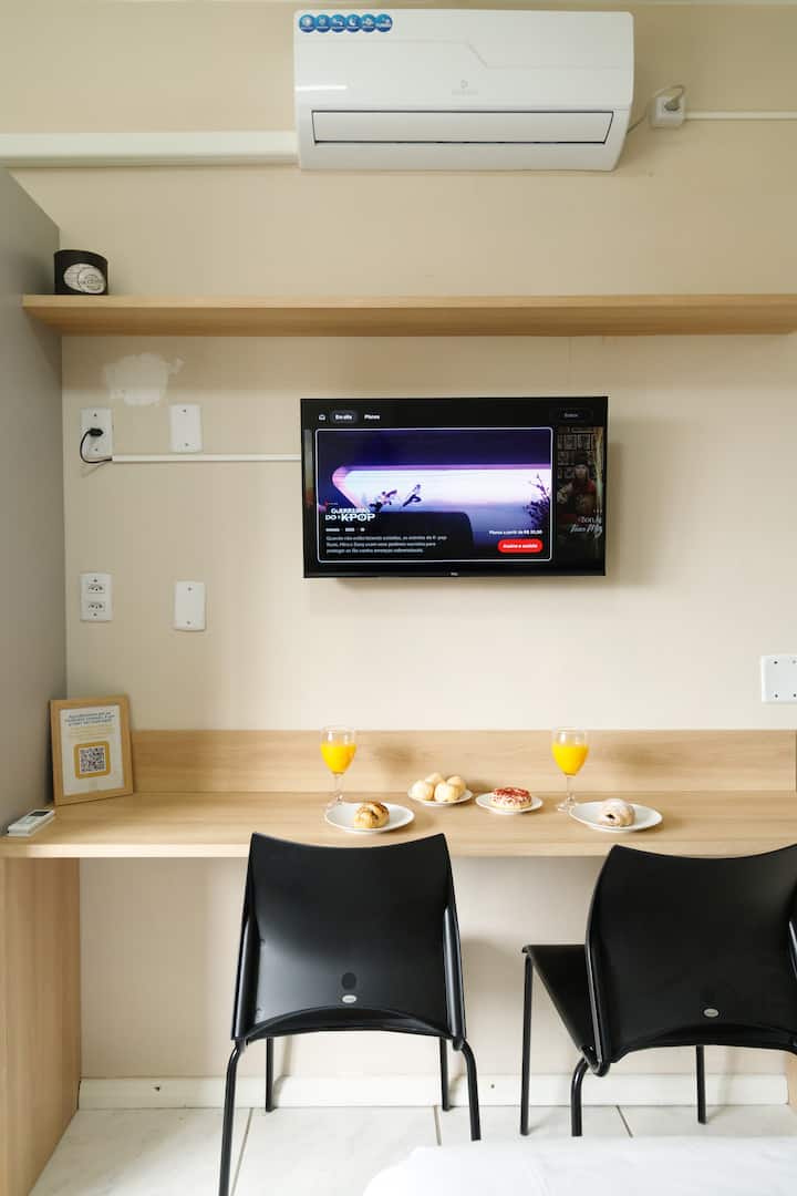 Central Com Ar E Cozinha Completa - Até 4 Hóspedes - Porto Alegre