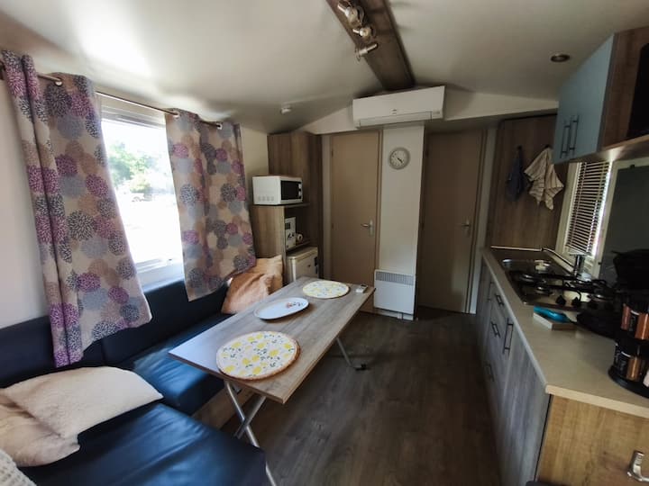 Jolie Grande Caravane - Génolhac