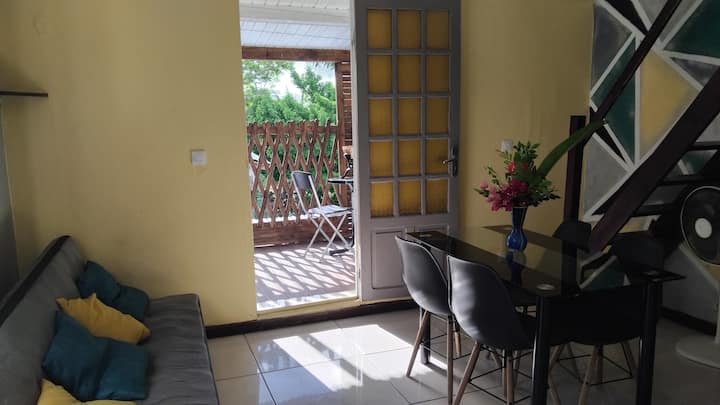 T2 Duplex Dans Une Villa - Guadeloupe