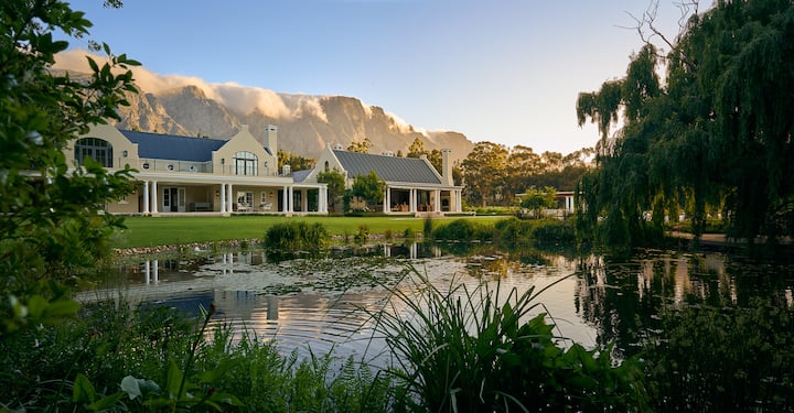 Paddakloof Luxury Estate - Franschhoek