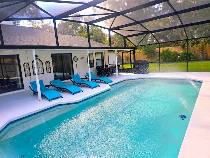 Pool House Paradise-walk To Downtown Lake Mary - Sanford, FL