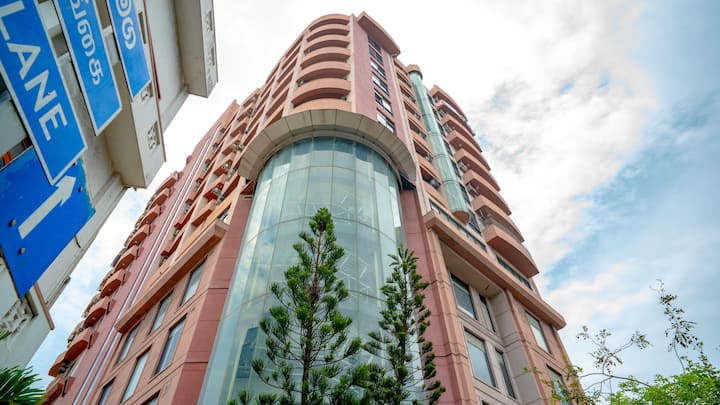 Central Colombo 4 Apartment With City & Sea Views - Colombo