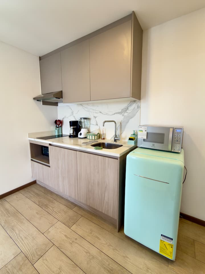 Suite De Lujo, La Carolina, Piso Alto - Quito