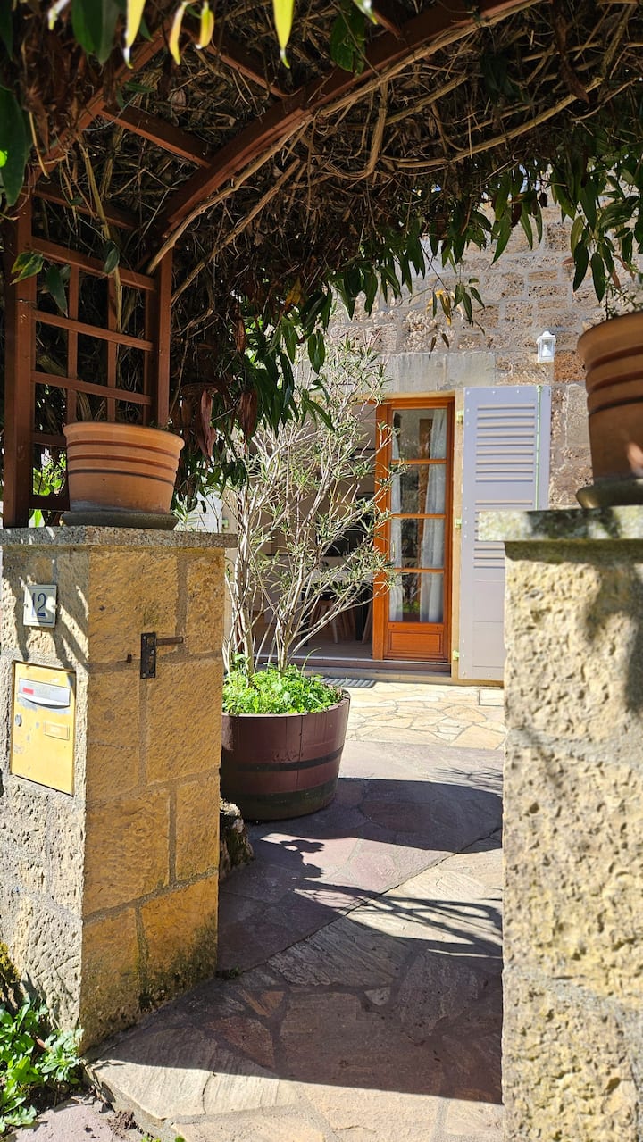 Maison En Pierre - Proche Cascades Et Nature - Aveyron