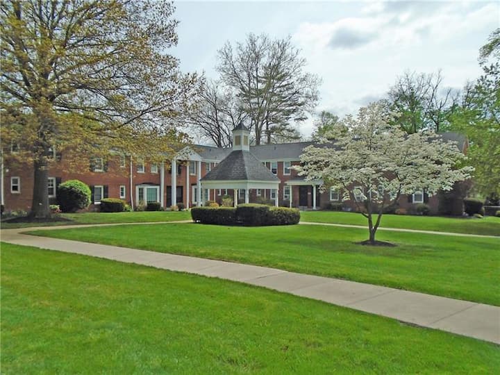 Comforable Condo - Sewickley, PA