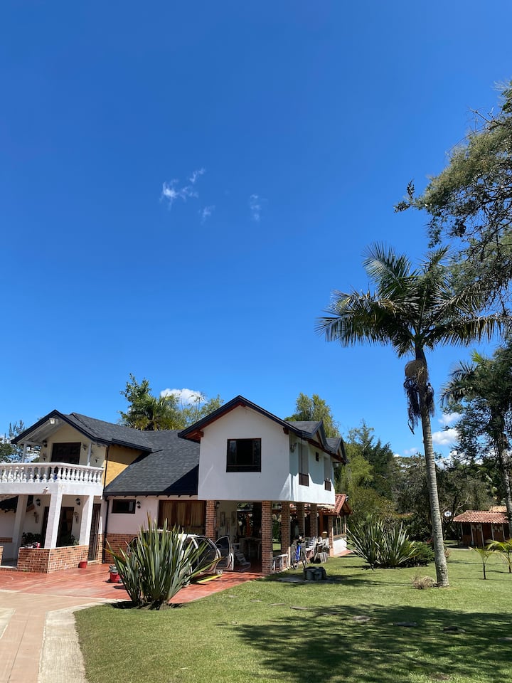 Hermosa Finca En La Ceja - La Ceja