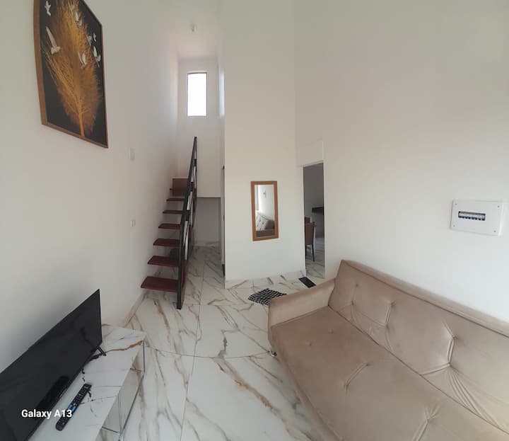 Casa Completa, 2 Quartos, Com Ar Condicionado - Americana