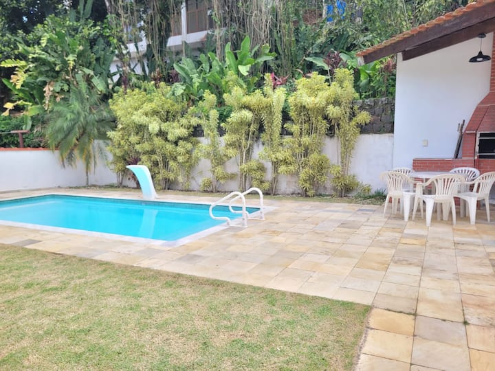 Otima Casa Com Piscina, Dentro Cond Tenório. - Ubatuba