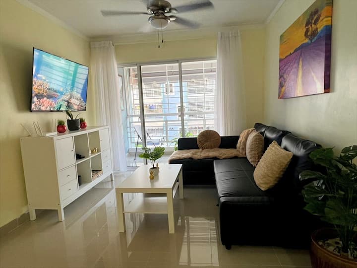 Residencial Altos De Colombia, Relax Near Embassy - Santo Domingo
