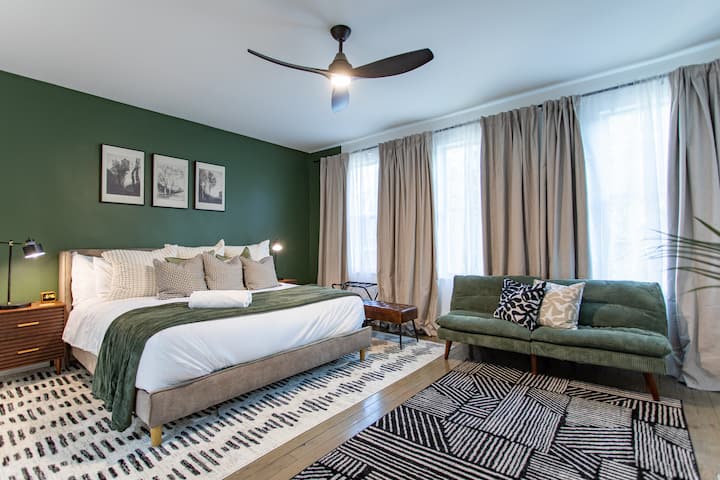 Spacious 4br W/ Game Room + Near Downtown - Pittsburgh