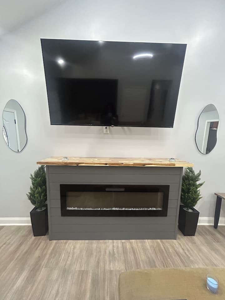 Tiger Retreat - Jackson, MS