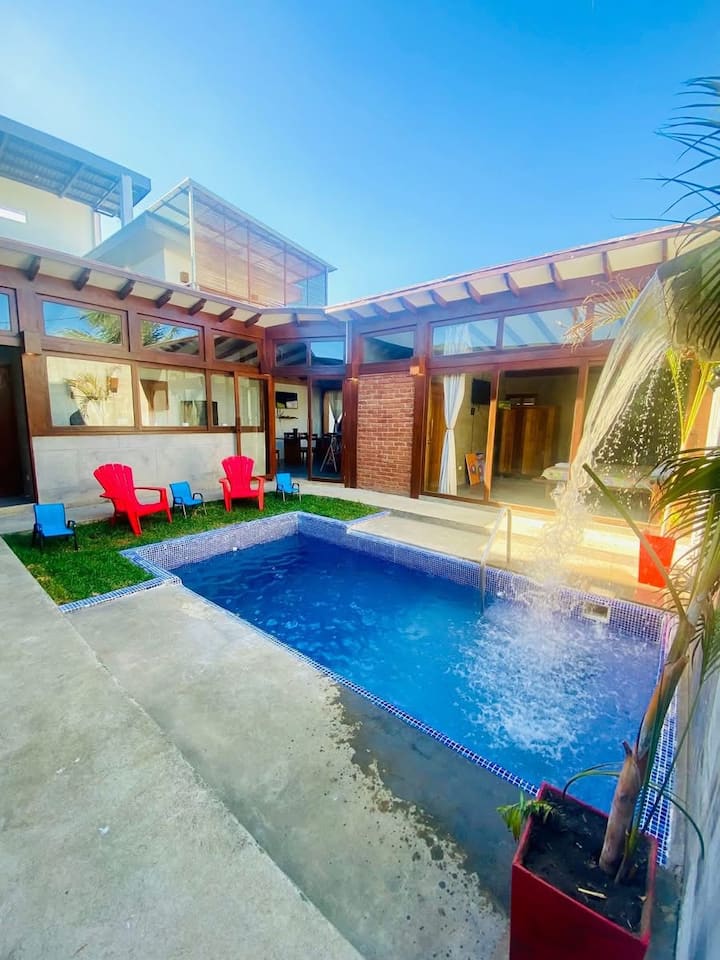 La Marinera-sjds - San Juan del Sur