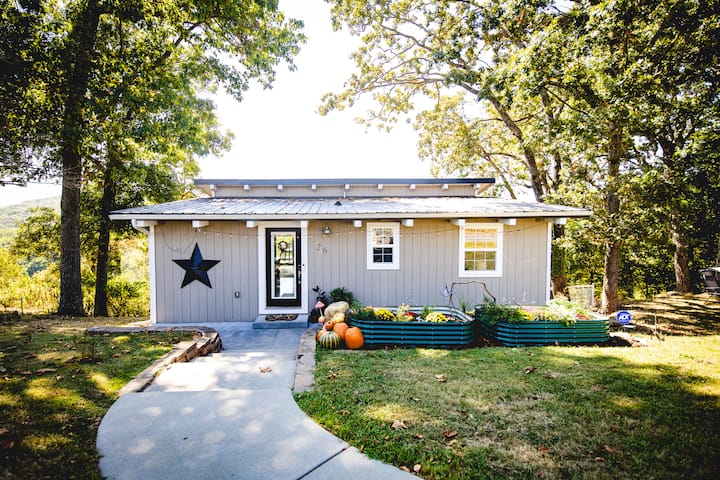 Peaceful Riverside Getaway - Meramec State Park, Sullivan