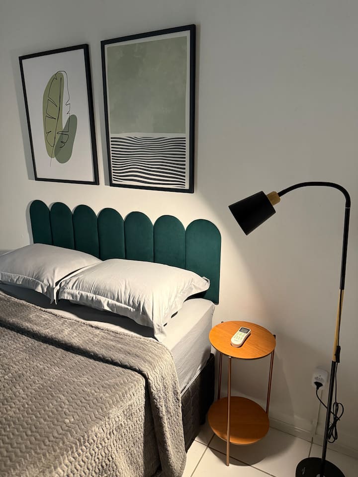 Apt. 2 Quartos - Setor Sul - Bem Localizado! - Goiânia