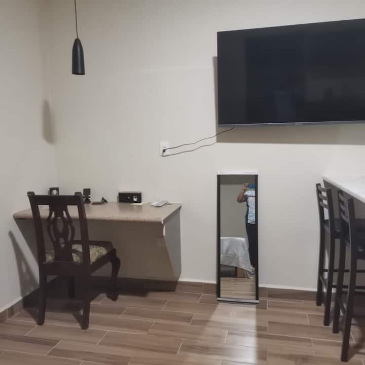 Habitación Para 2 Personas Zona Residencial. - Tampico