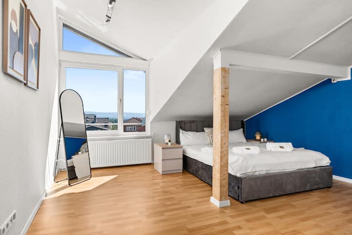 Exklusive 160 Qm Wohnung | 2etagen | Für Gruppen | - Kassel