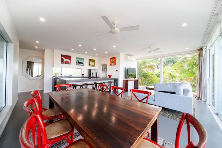 Doorilla Coastal Retreat - Mission Beach