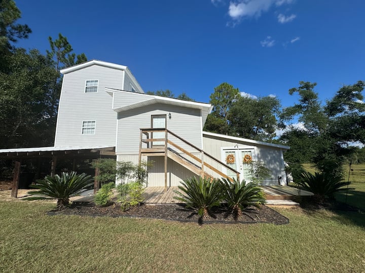 The Roost - DeFuniak Springs, FL