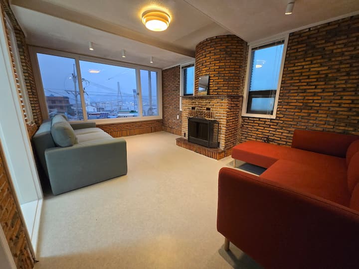 [오픈특가] 산티아고 3호점 #오션뷰 #독채 #16인반려동물#부산항대교뷰 #테라스바베큐 - 부산광역시