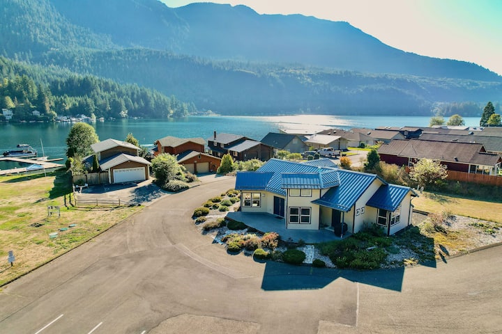 Cornerstone Haven – A Family Lakeside Escape - Lake Crescent, WA