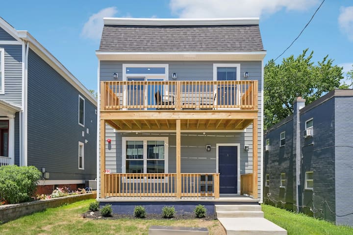 Refreshing 1 Bed 1 Bath Apt C 921 - Richmond, VA