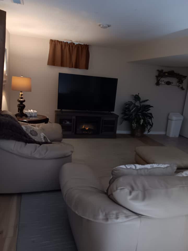 Creekside Getaway Ii - Merrillville, IN